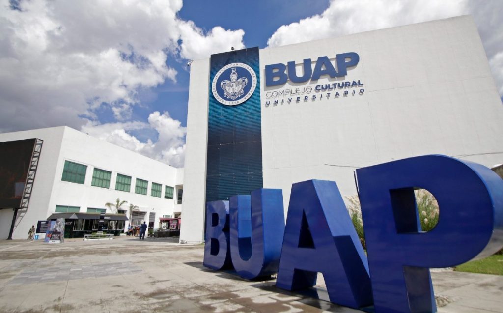 ¿Qué tipo de universidad es la BUAP?
